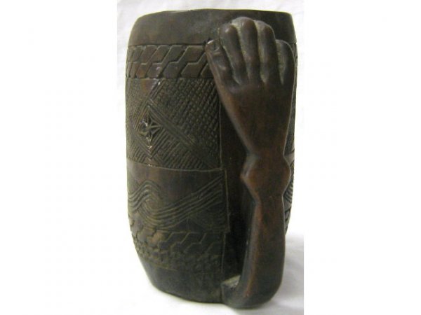 BAKUBA TRIBE ZAIRE CARVED WOODEN MUG