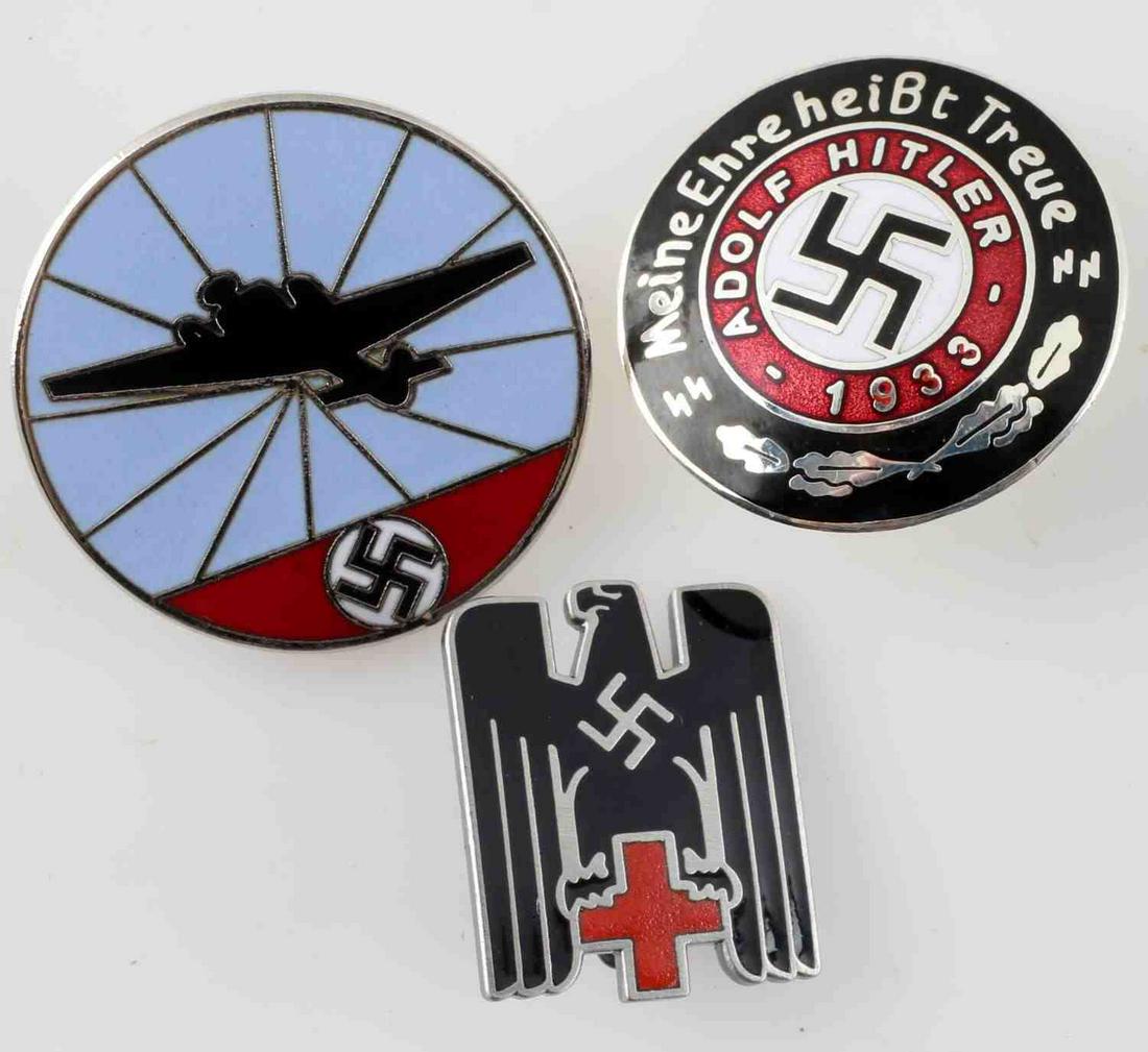 WWII THIRD REICH GERMAN PINS DRK RLB WAFFEN SS - Jan 23, 2020 ...