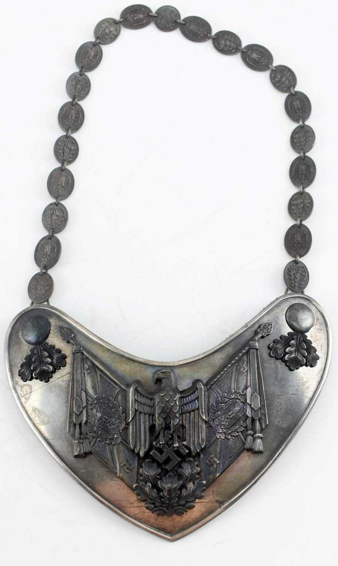 WWII GERMAN 3RD REICH HEER STANDARD BEARER GORGET - Jun 11, 2020 ...