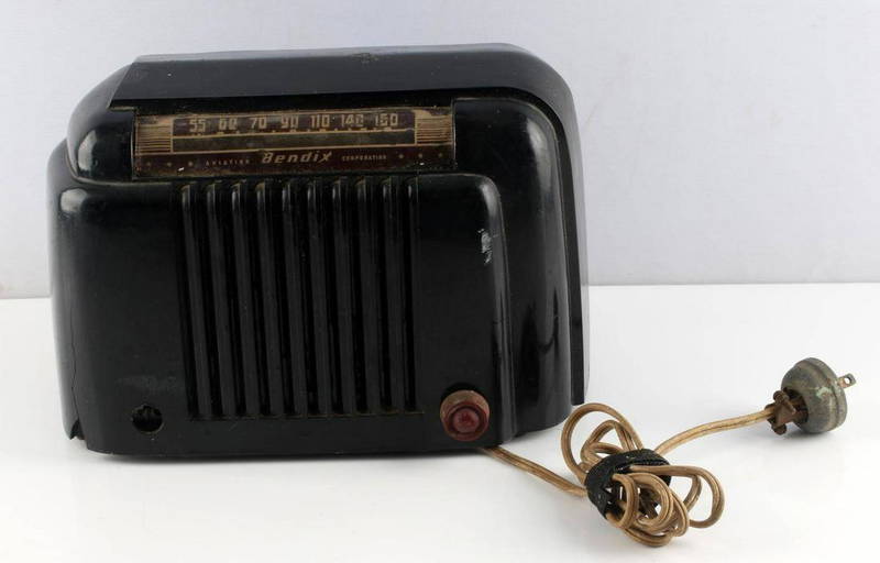 Bendix Aviation Corporation Radio Model 526