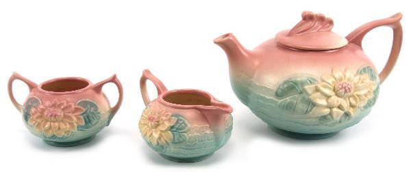 Hull Art Tea Set