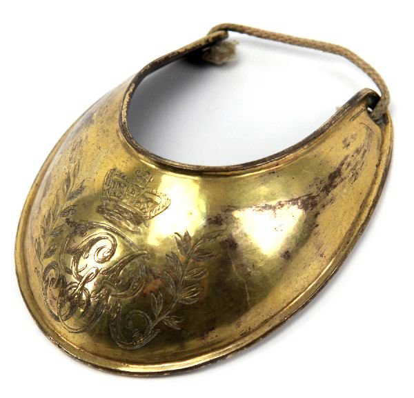 REVOLUTIONARY WAR ERA BRITISH GILT BRASS GORGET