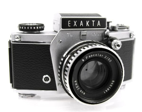 ORIGINAL EAST GERMAN EXACTA VX1000TL 35MM CAMERA