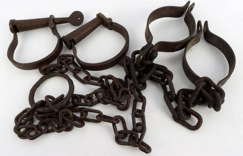 Prisoner Leg Shackles With Key & Slave Shackles