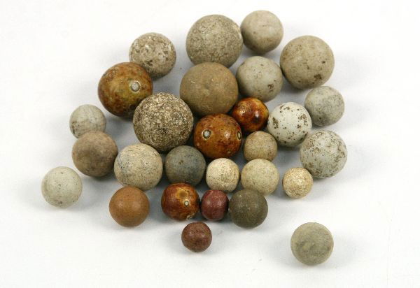 COLLECTION OF CLAY NATIVE AMERICAN GAMING BALLS OH