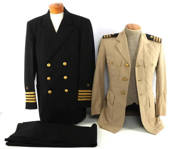 Wwii Usn Captain Full Uniform & Commander Tunic