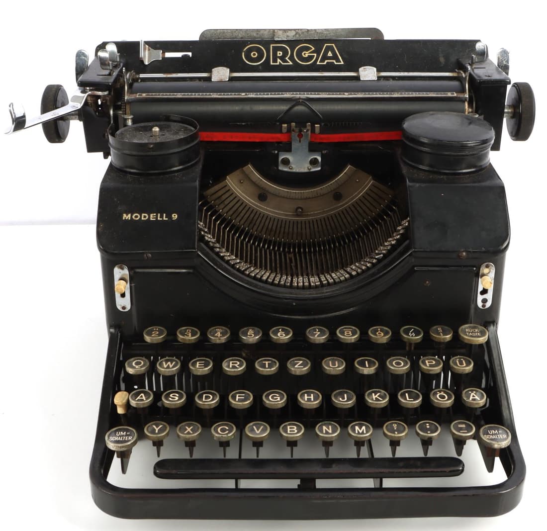 Wwii German Third Reich Ss Rune Key Typewriter Auction