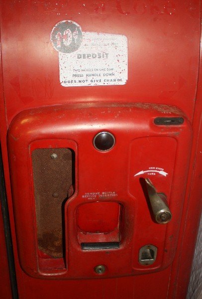 VINTAGE 1940S JACOBS 26 COCA COLA MACHINE : Lot 8012