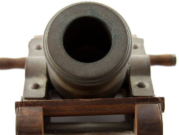 3 INCH MORTAR CANNON MODEL WITH CARRIAGE : Lot 1013