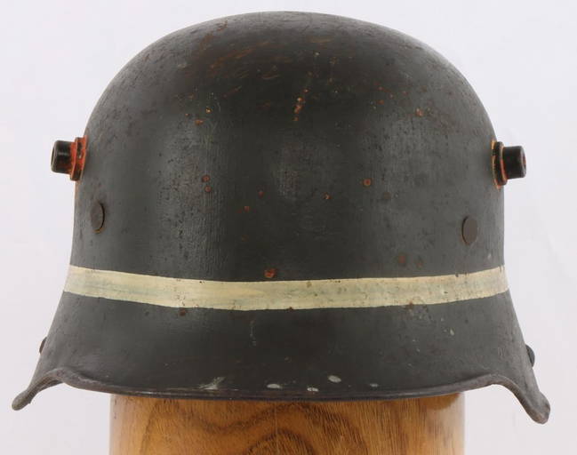 Wwii German M17 Transitional Helmet