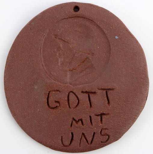 Wwi German Clay "gott Mit Uns" M18 Trenchart