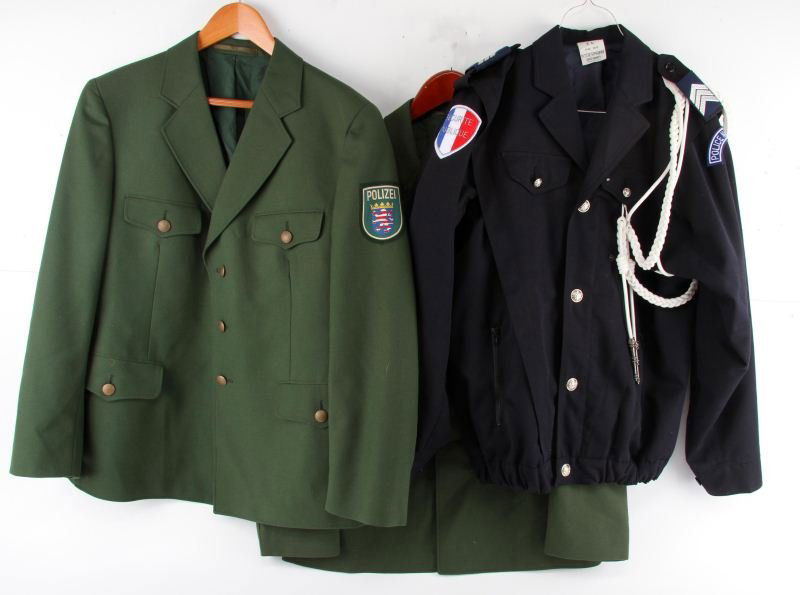 TWO GERMAN POLIZEI JACKETS ONE FRENCH SECURITE - Feb 02, 2013 ...