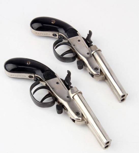 PAIR OF DOUBLE BARREL ROSSI DERRINGERS .22 : Lot 9306