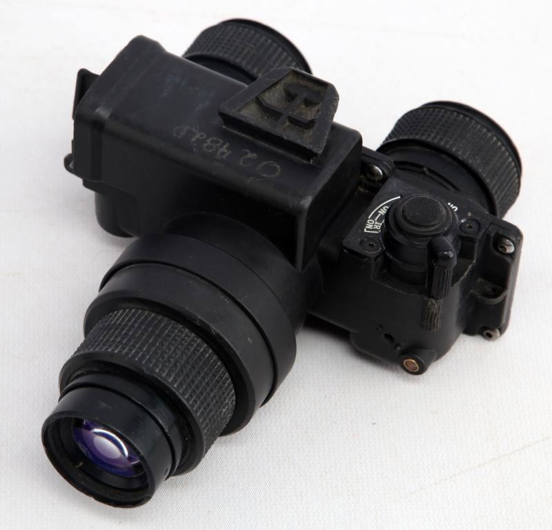 AN/PVS 7A GEN III NIGHT VISION GOGGLES