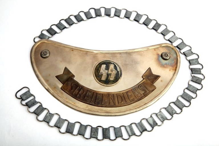 German Nazi Ss Gorget Streifendiest With Chain