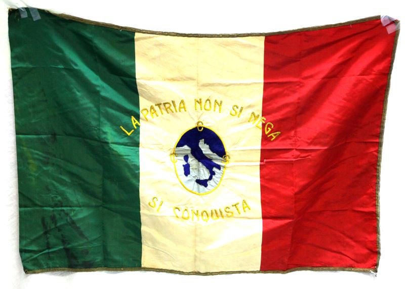 RARE WWII FASCIST MUSSOLINI PROPAGANDA SLOGAN FLAG