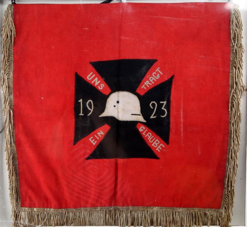 GERMAN 1923 FREIKORPS "BUG" TRUMPET BANNER