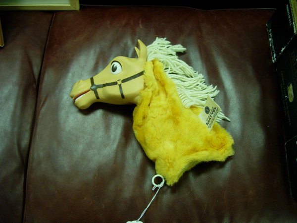 242: 1962 MATTEL WORKING MISTER ED TALKING HAND PUPPET
