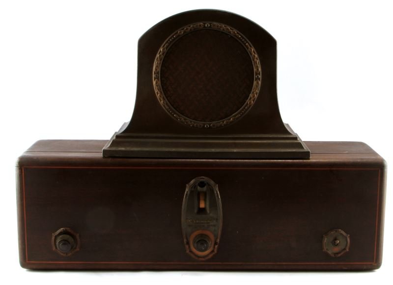 1928 RCA RADIOLA 18 AM BAND TABLE RADIO W/SPEAKER