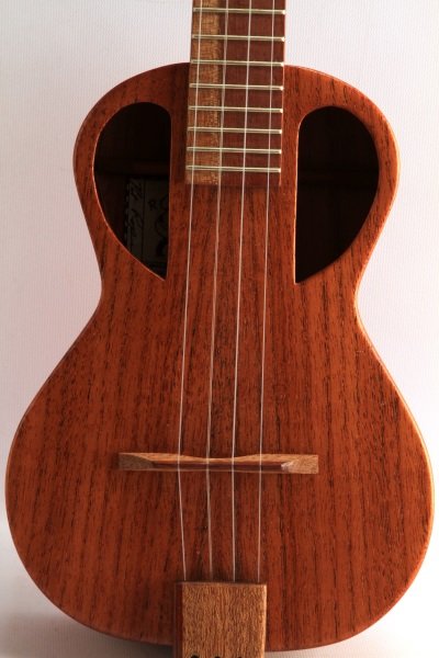 CONCERT SIZE MAHOGANY UKULELE BY PAT ROPER