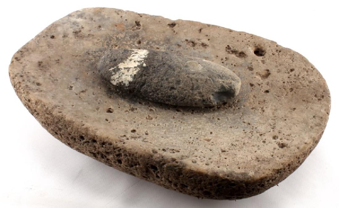 PRE COLUMBIAN BELIZE MAYA METATE GRINDING STONE