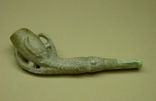 Antique Clay Smoking Pipe Falcon Eagle Claw