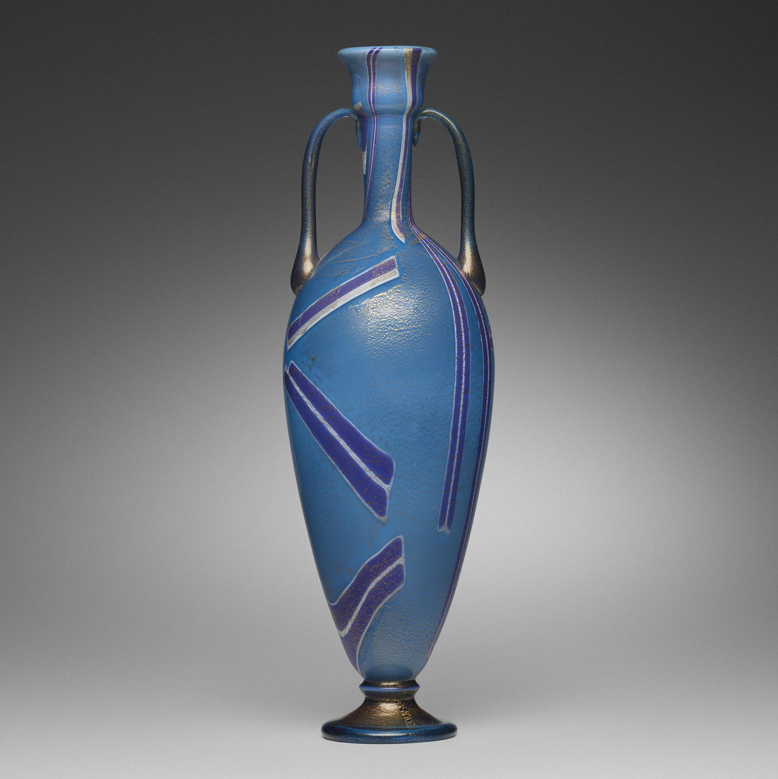 Francesco Ferro e Figlio, Monumental vase - Mar 09, 2023 | Wright in IL