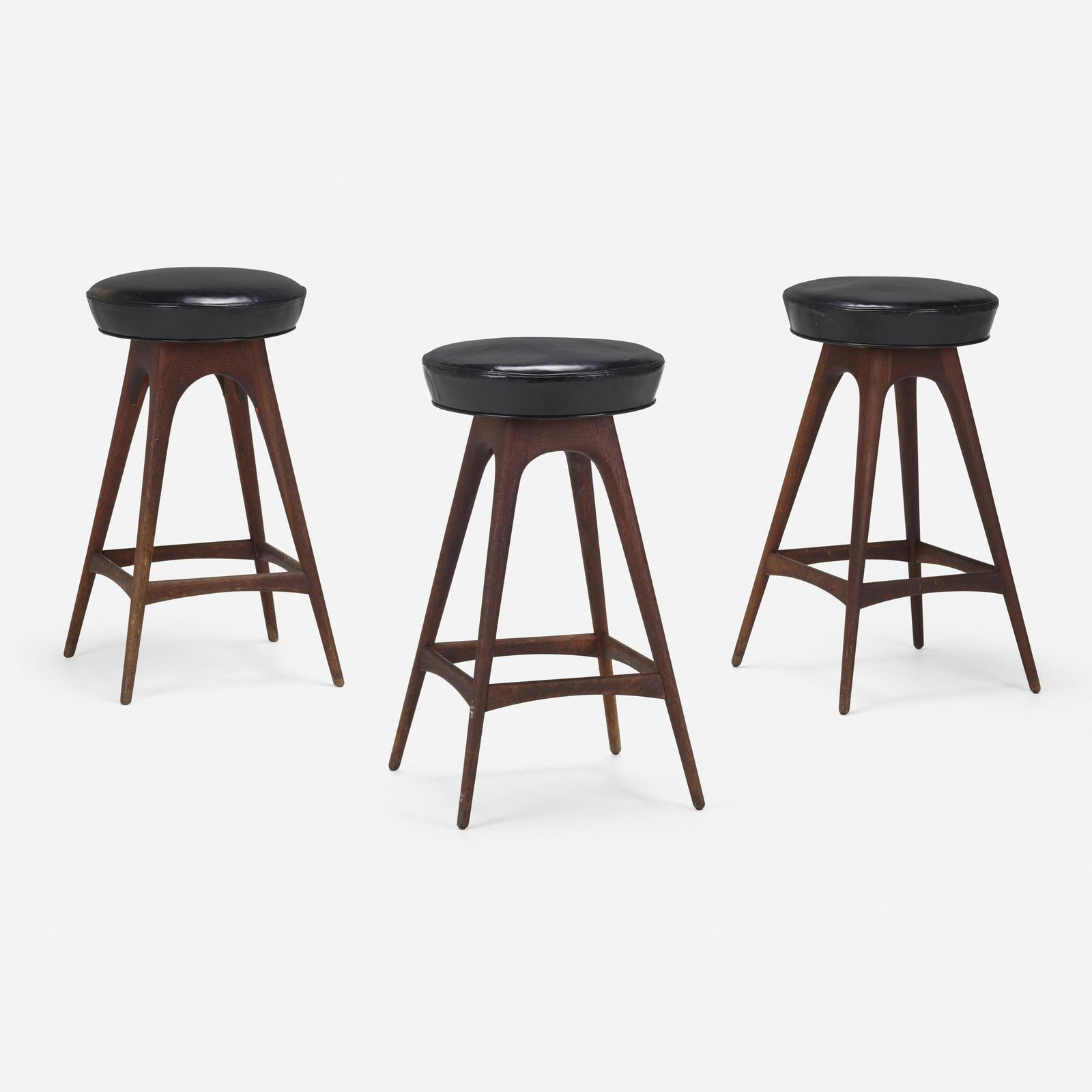 Vladimir Kagan, Bar stools, set of three - Mar 30, 2023 | Wright in IL