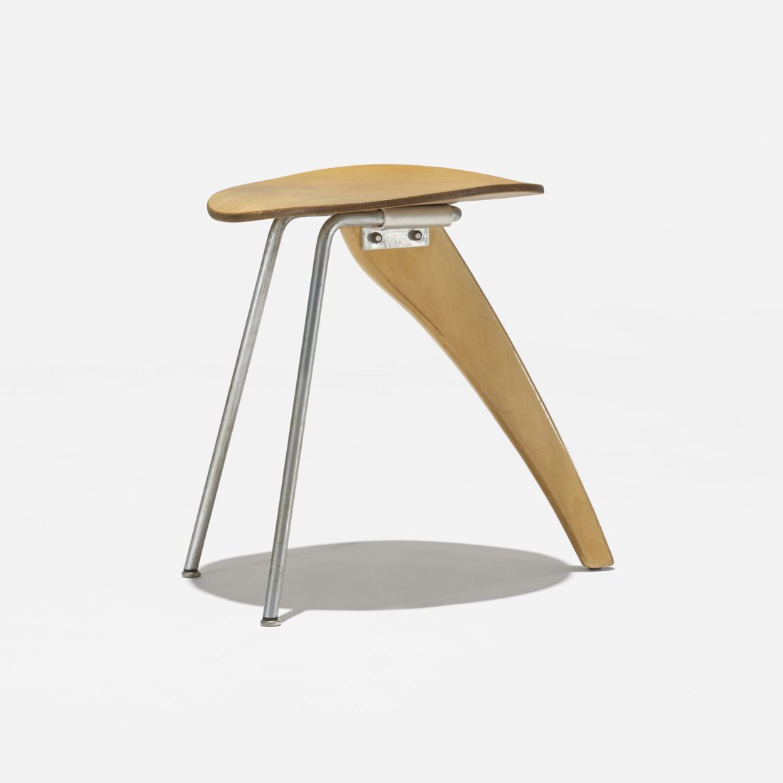 Isamu Noguchi Rudder Stool, model IN-22