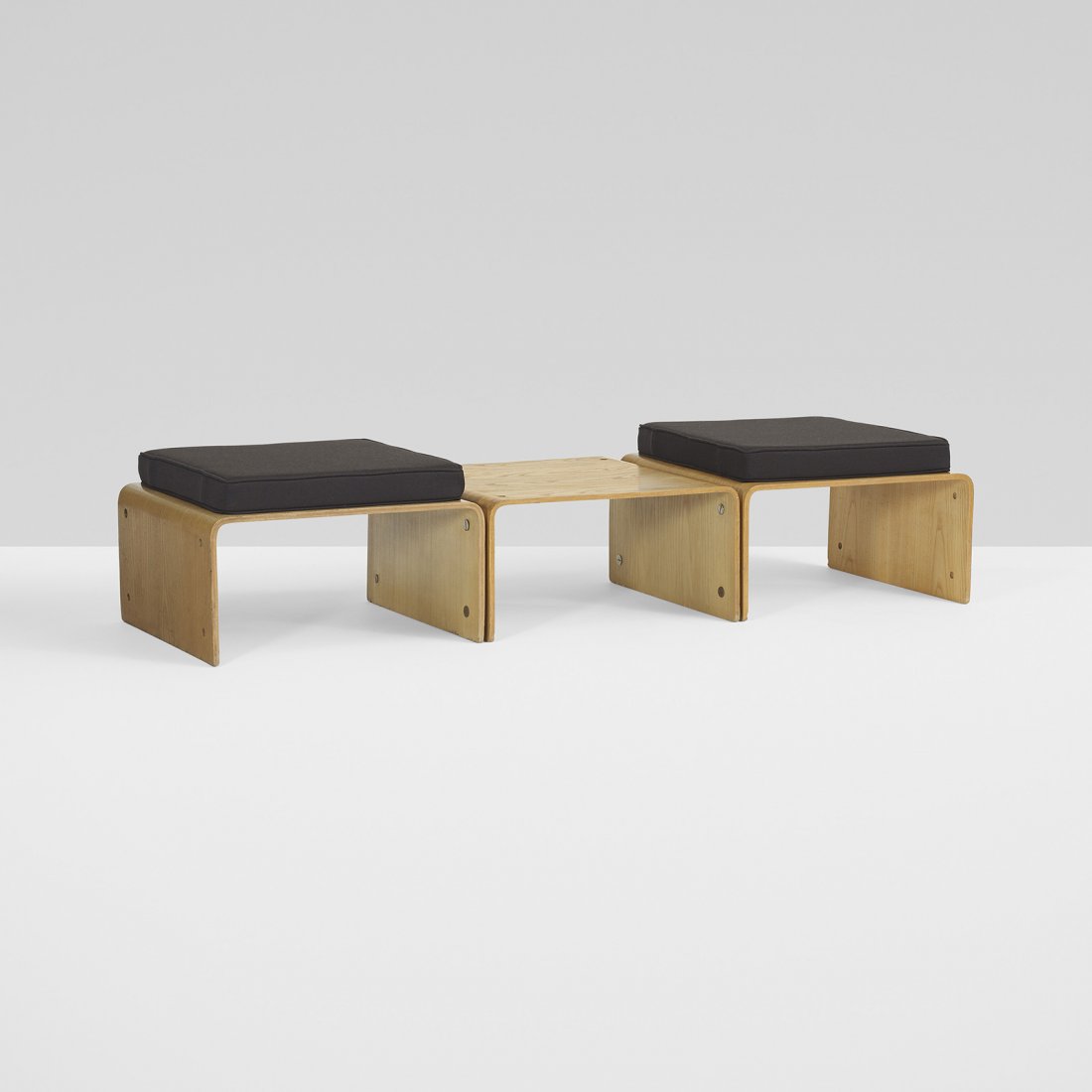 Roger Legrand Pan-U Modular System bench