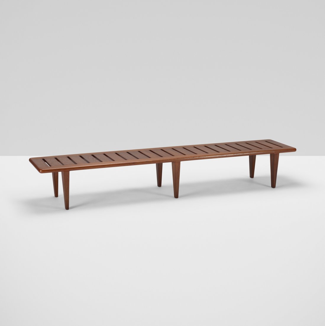 Hans J. Wegner, bench