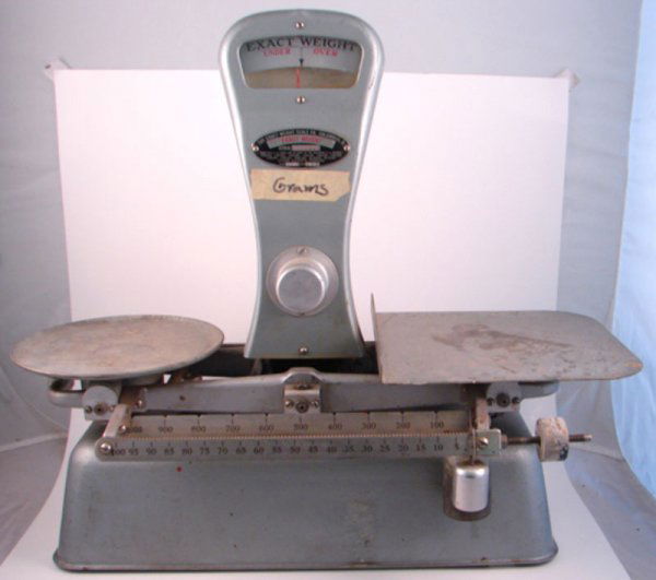 7116: Exact Weight Scale Co Commercial Gram Scale. Seri