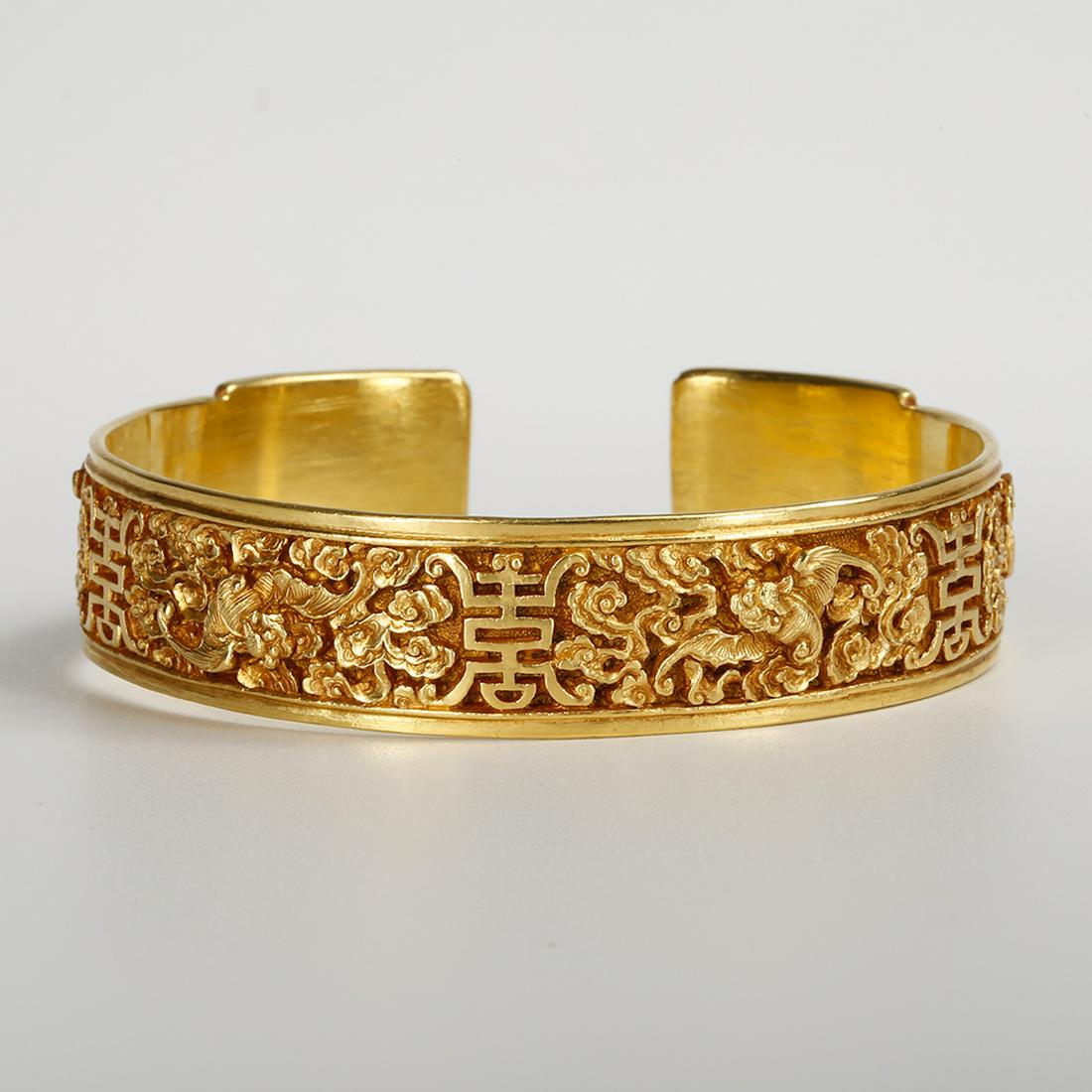 Chinese Gold Bangle Auction