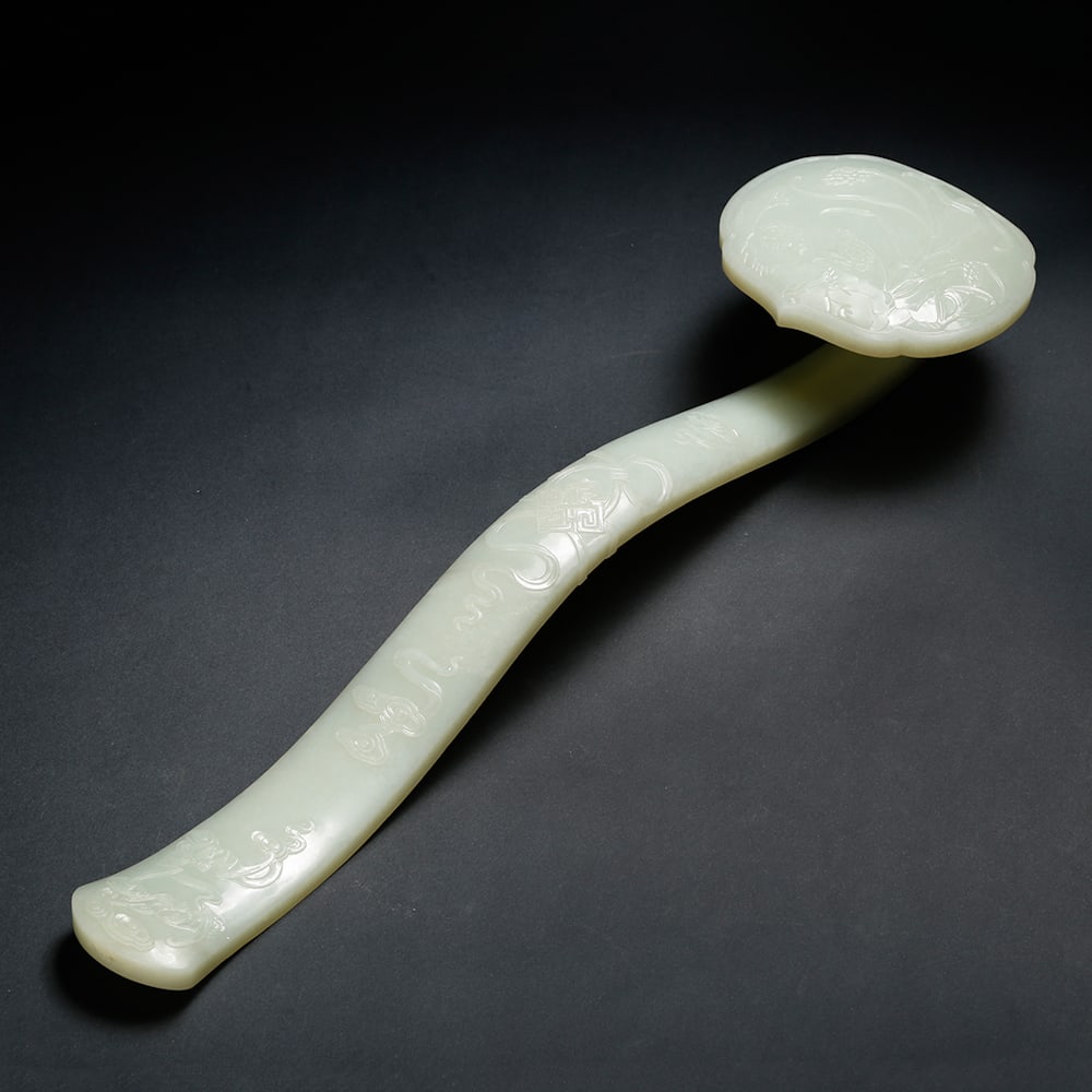 Chinese White Jade Ruyi, Qing Dynasty Auction