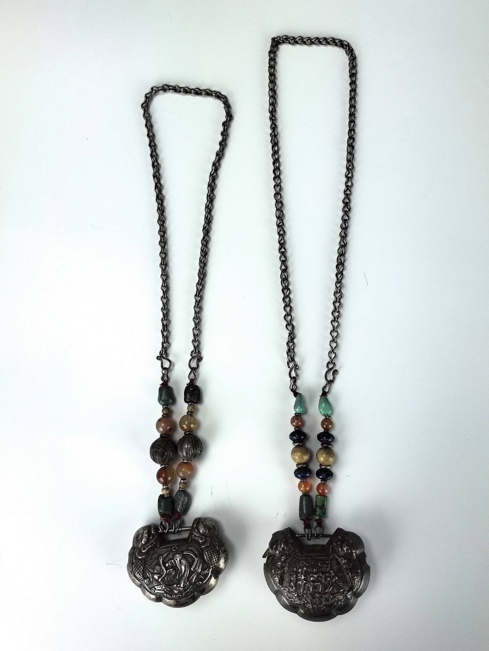 Two Chinese Antique Silver Embossed Lock Pendant Necklace Auction