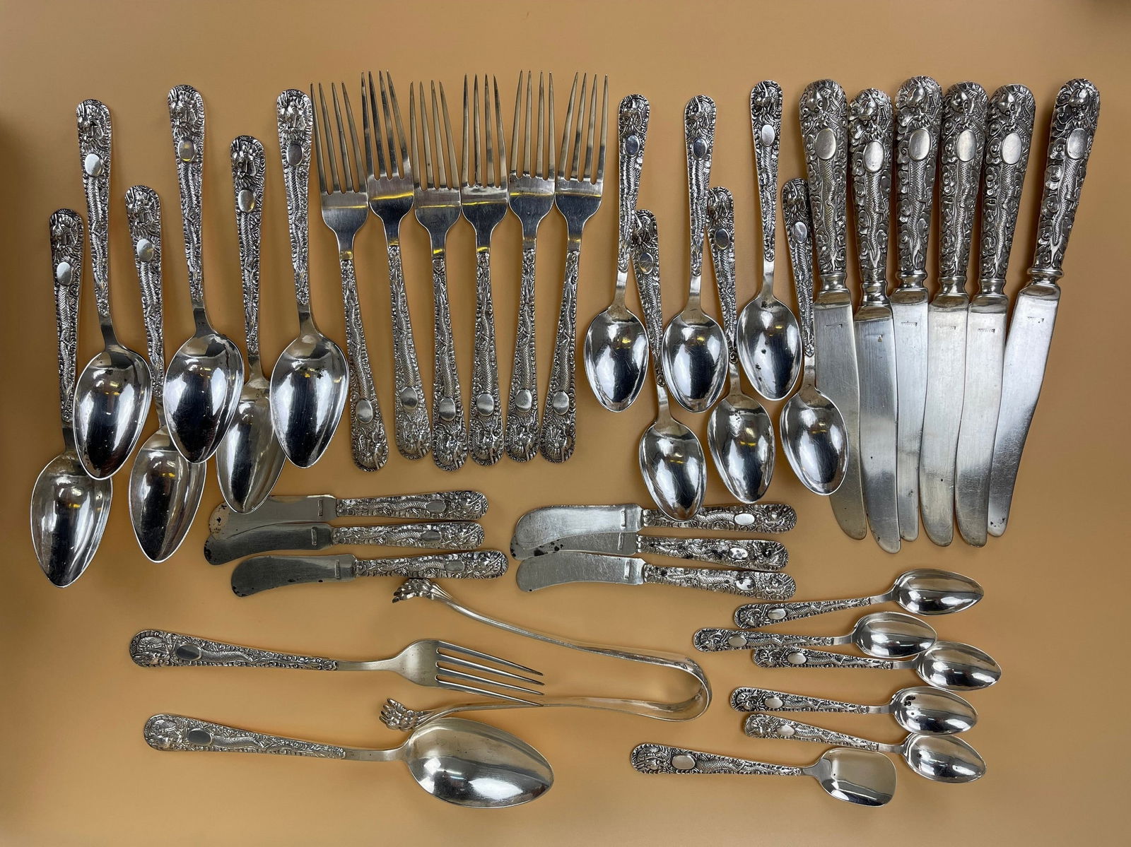 39 Pcs Antique Chinese Wuhua Dragon Solid Silver Flatware Auction