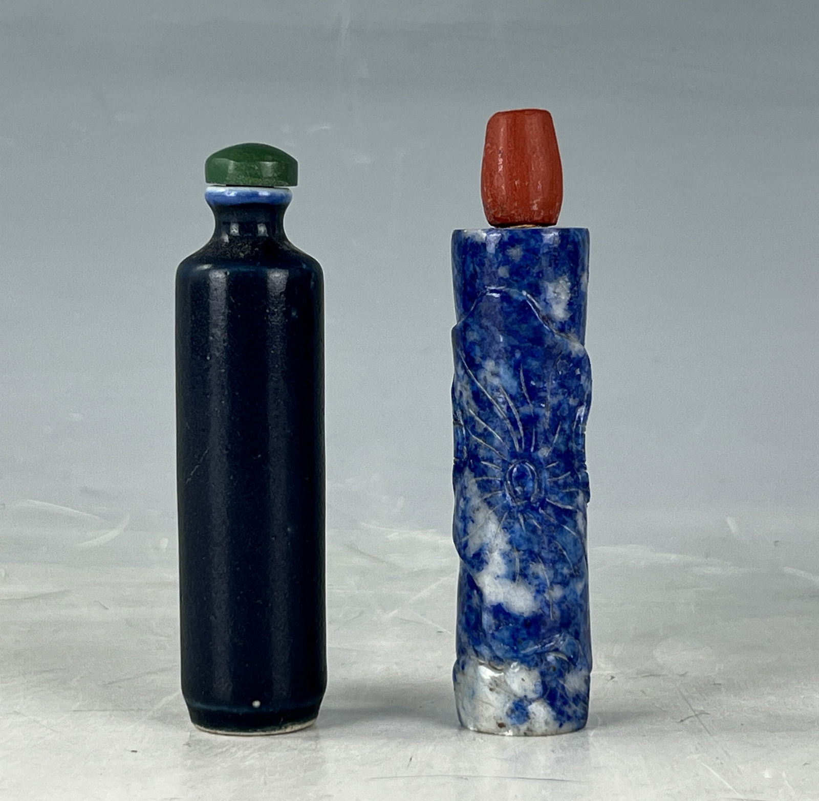 Two Antique Chinese Cylindrical Snuff Bottles - Jun 28, 2025 | China ...