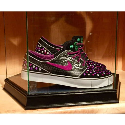 Michael Jordan Signed Promo Nike Sb Janowski Skateboard Deunbecher ...