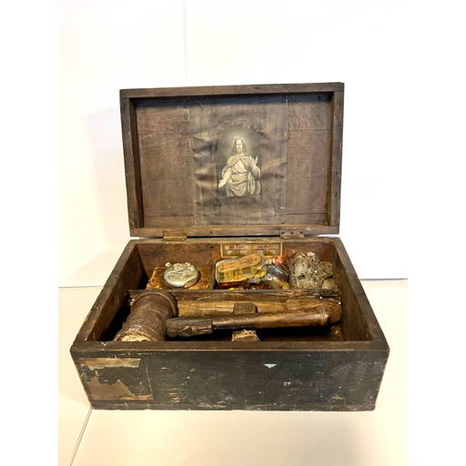 Antique Original Vampire Killing Kit; Wood Trunk Packed With Items ...