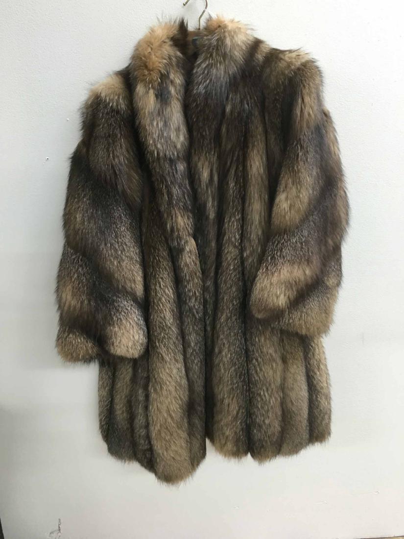 678: Ermine Fur Coat