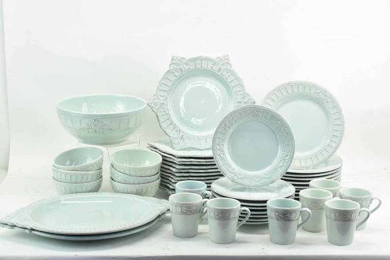 Set Of Matceramica Portugal Dinnerware Service
