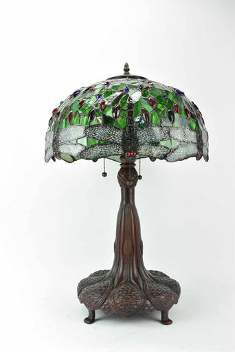 Tiffany Style Stained Glass Dragonfly Table Lamp Tiffany Style Stained Glass Dragonfly Table Lamp