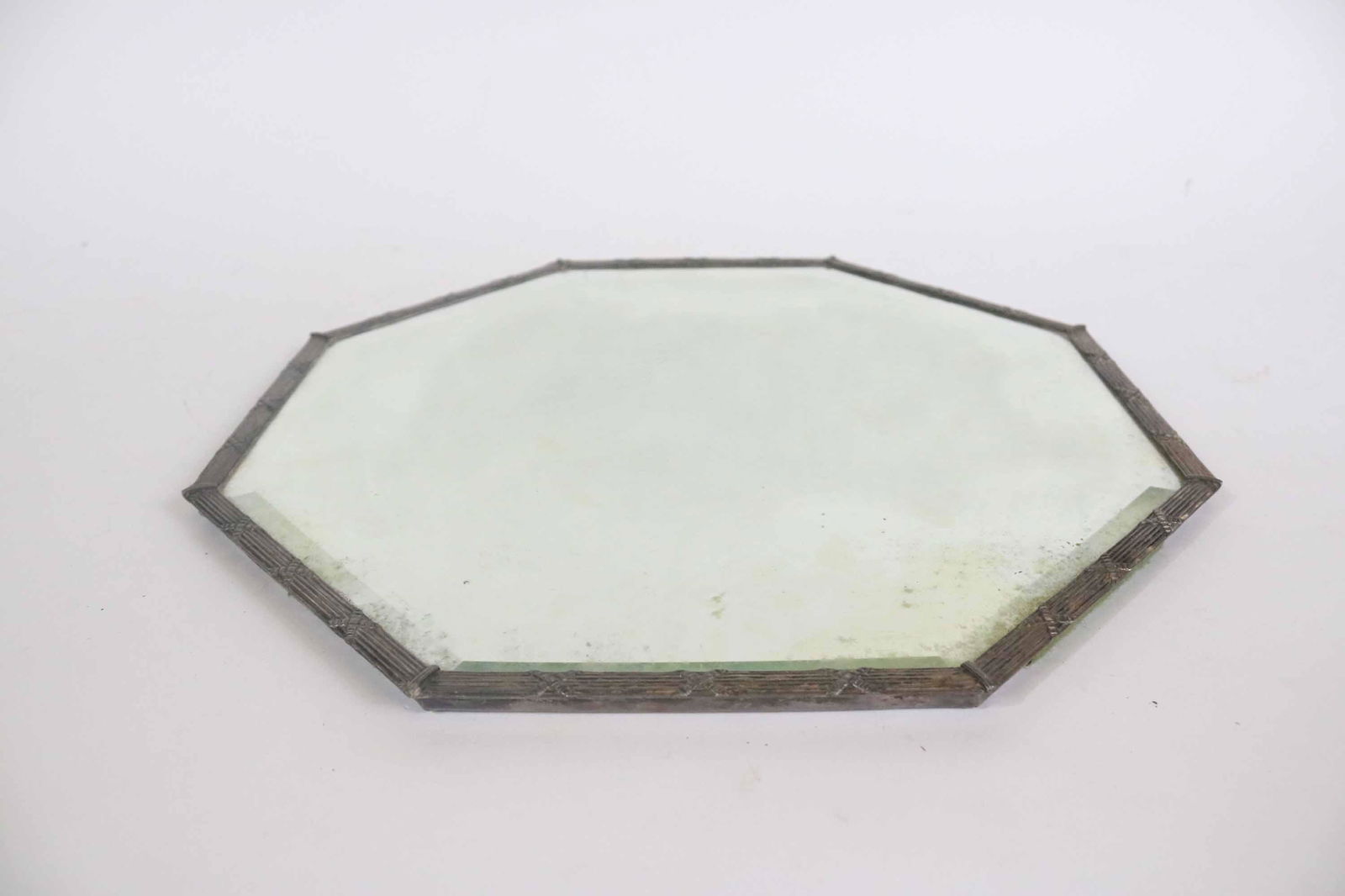 Octagonal Silver Plated Bevel Mirrored Plateau