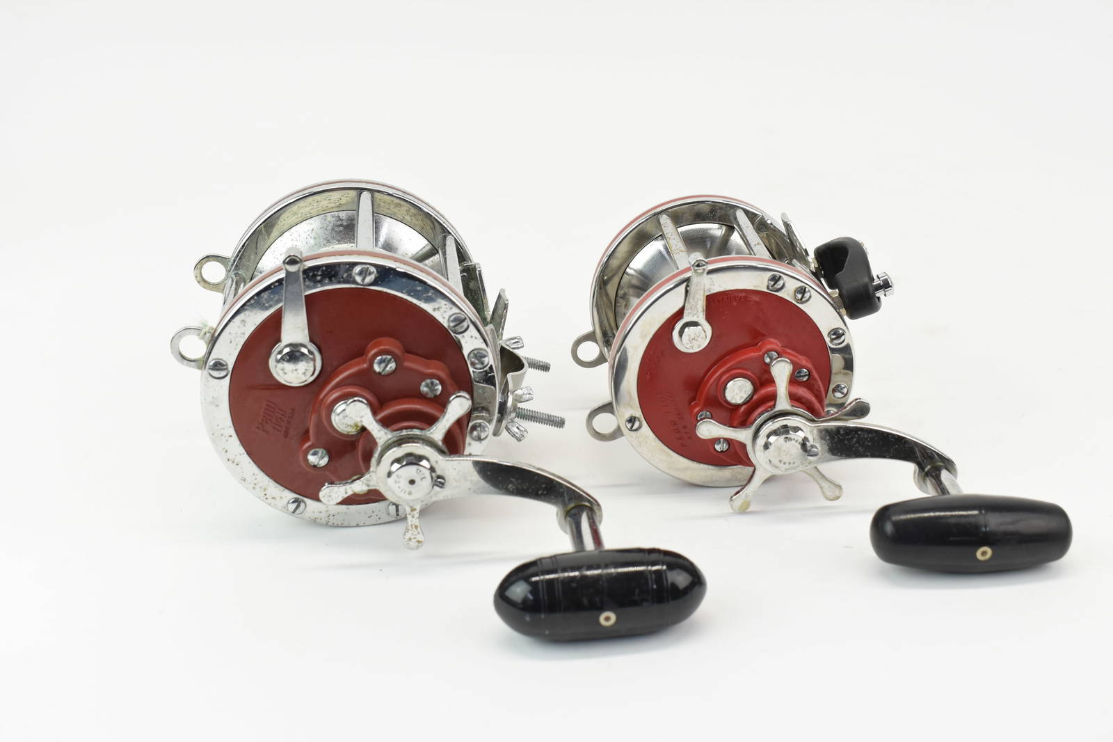 Two Penn Senator Fishing Reels Auction