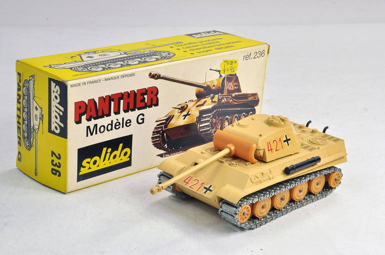 Solido No. 236 Panther Model G Tank. Excellent With