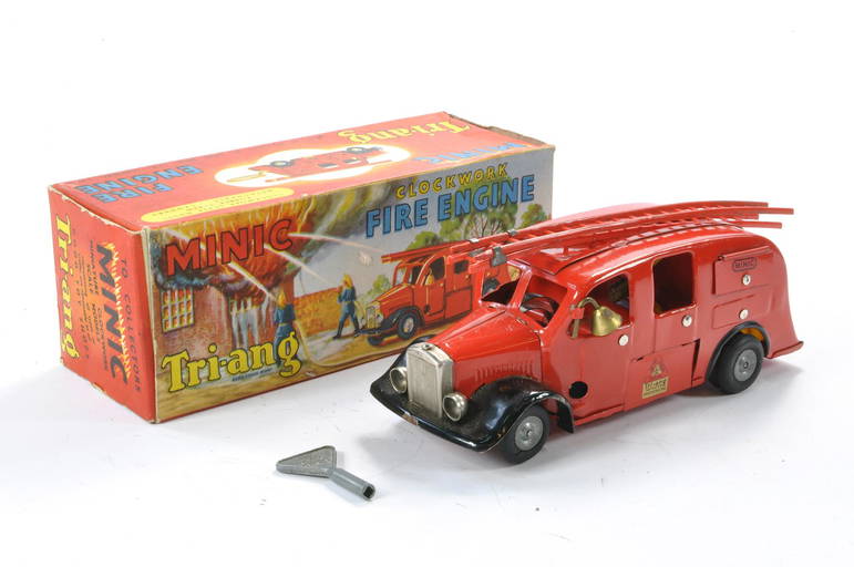 Triang Minic Mechanical Clockwork Fire Engine. Complete with figures ...