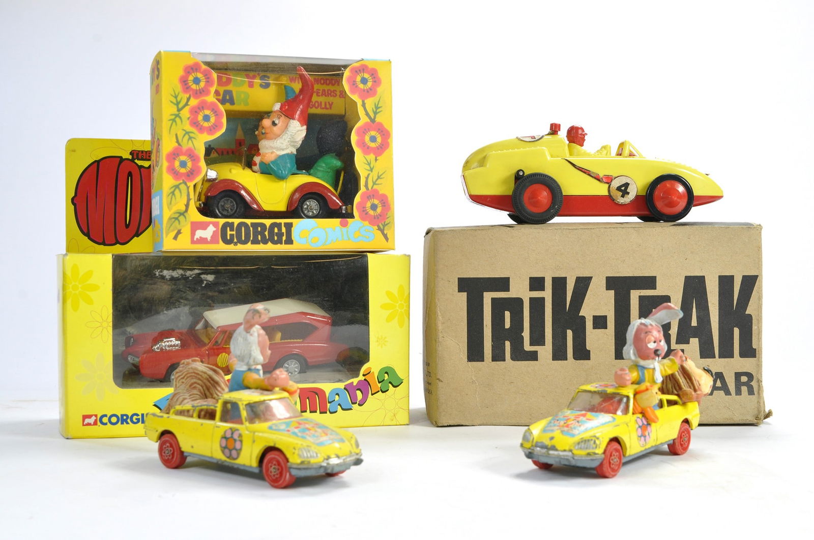 Corgi Diecast Issues Including Noddy's Car (repro Box) Plus ...