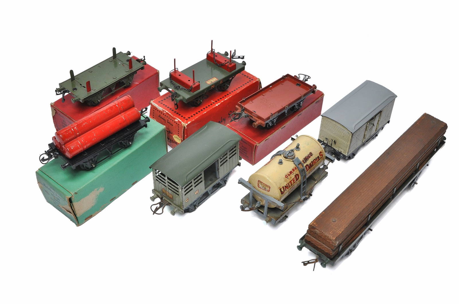 Hornby Model Railway O Gauge Collection (8) No.50 Gas Cylinder Wagon ...