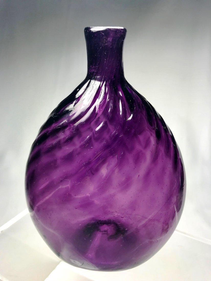 IMPORTANT UNLISTED STIEGEL BROKEN- SWIRL FLASK