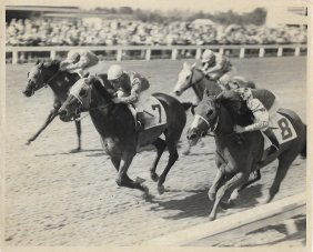 Wolverine Gee-Wiz No. 40 Horse Racing Game. Box with